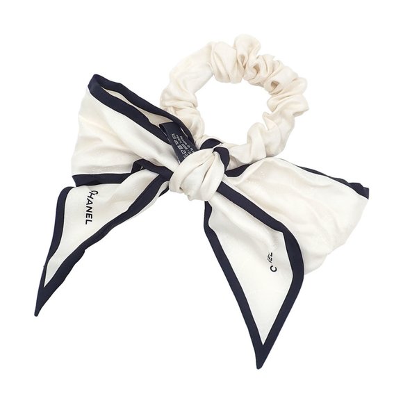 CHANEL | Accessories | Chanel Ribbon Scrunchie Womens Silk Ivory Black ...